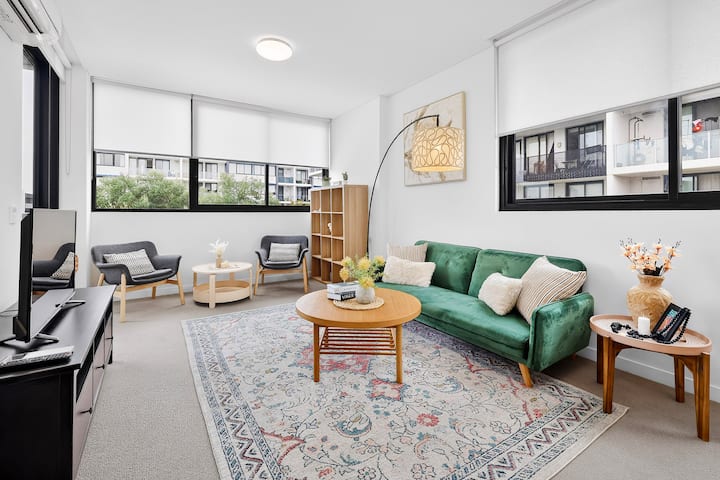 Convenience, Stylish, Urban 2 Bedrooms Apartment - Strathfield