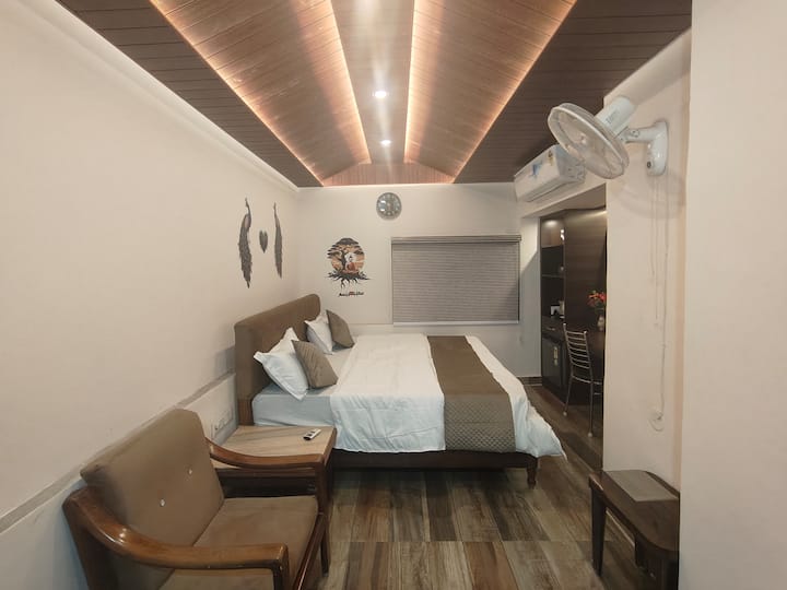 Peaceful Stay At Eastern Gate Homestay - カジュラーホー