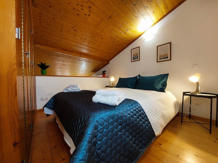 Charming Lagos Townhouse Walk To Old Town & Beach - Lagos, Portugal