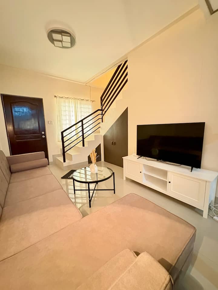 Spacious Home In Cagayan De Oro W/ Playground 2 - Cagayan de Oro