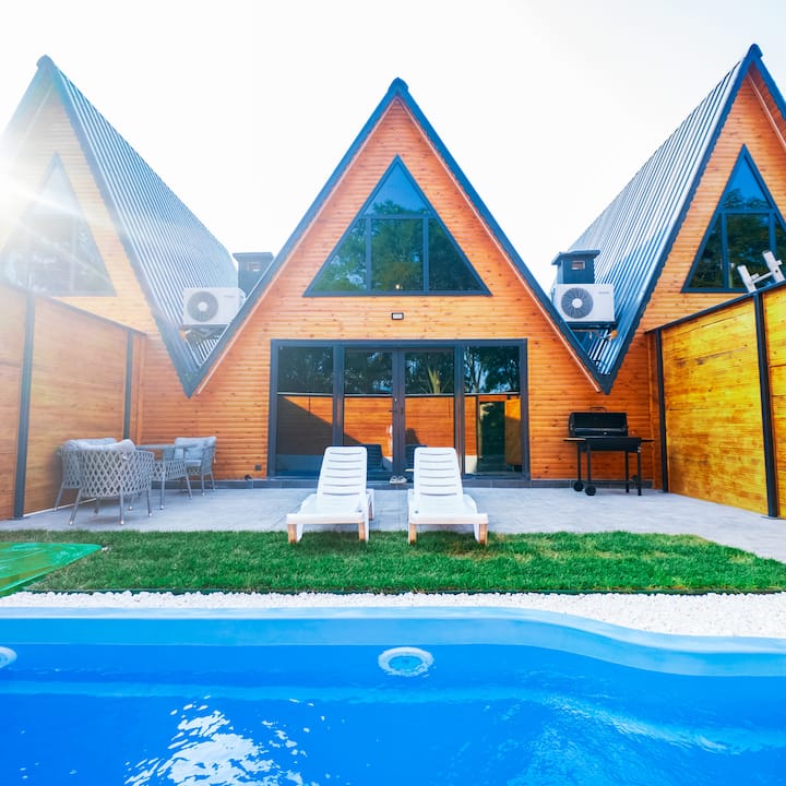 Kumsal Bungalov-isıtmalı Havuzlu - Turkey