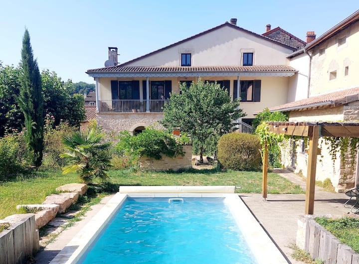 "Le Clos Du Bon Temps" - France