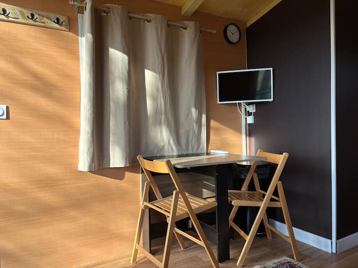 Gîte Roulotte Appartement Meublé L’instant Nature - Saint-Donat-sur-l'Herbasse