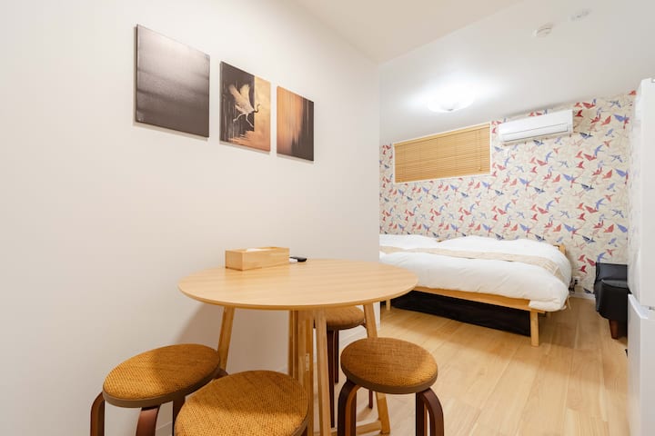 Shinjuku Access | 5 Guests | Projector Room - Shinagawa