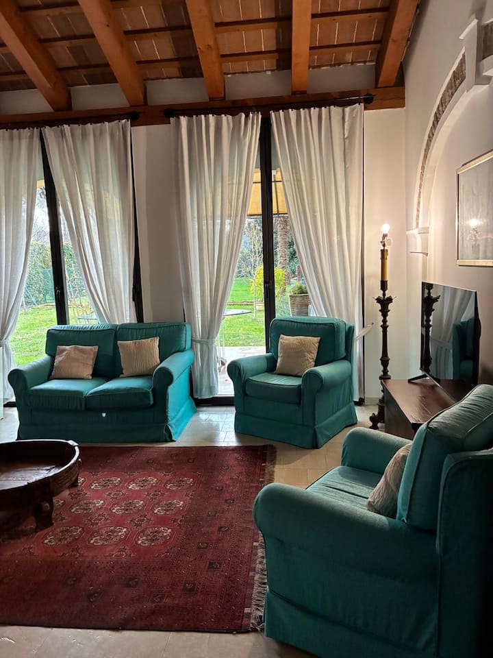 Villa Con Giardino In Contesto Residenziale - Venecia