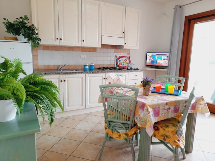 Vacanze A Desideri Con Terrazza E A.condizionata - Santa Teresa Gallura