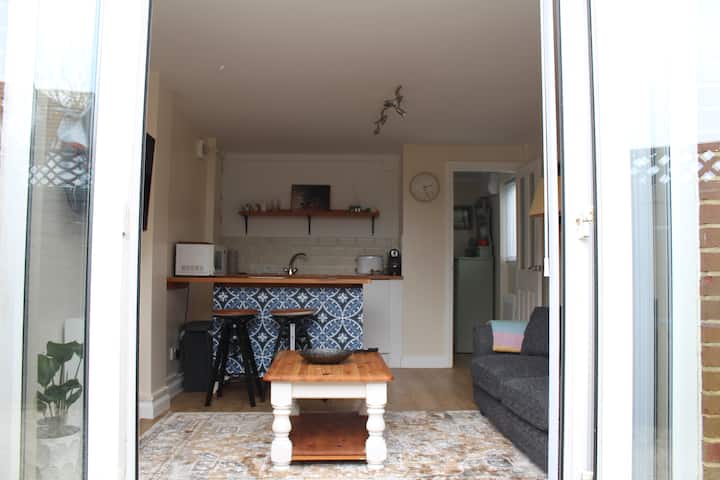 Willow Bank A Seaside & Park Retreat - Eastbourne