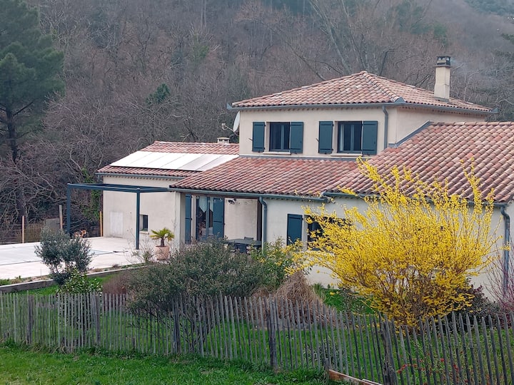 Maison Du Coutinel Prix Avantageux Vacances Pâques - Villefort