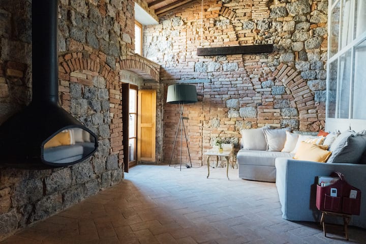 Appartameno Di Lusso In Una Torre Del 1100 - San Gimignano