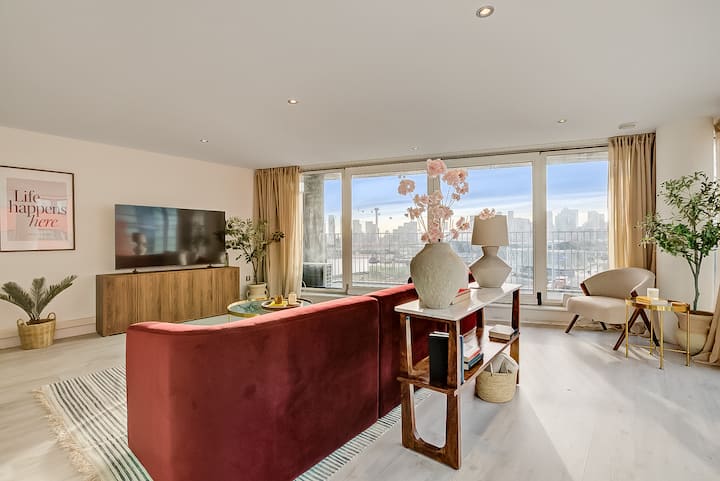 "The Skyline Balcony | 3br Next To Excel London” - Greenwich