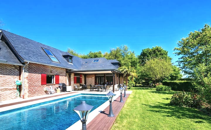 Maison Piscine, Jacuzzi Proche Rouen - Neufchâtel-en-Bray