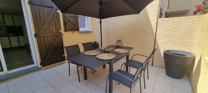 Plage à Pied (5min), Joli Appt 4p, Wifi, Terrasse - Saint-Laurent-de-la-Salanque