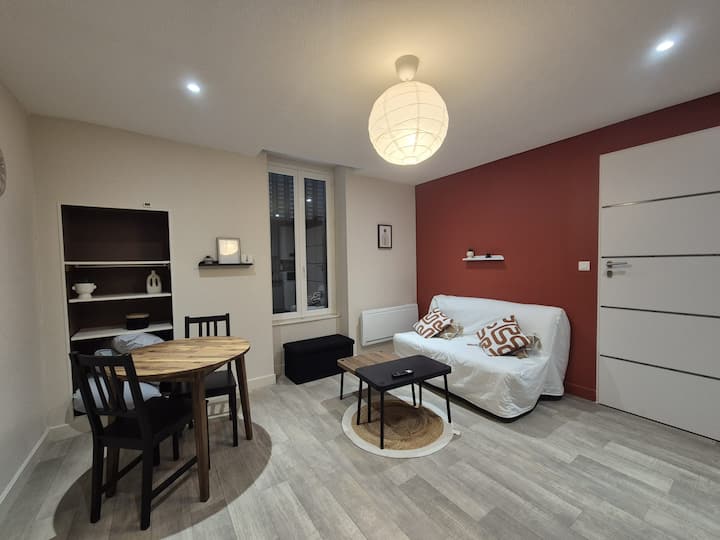 # Nid De Cusset # Cœur De Cusset # - Cusset