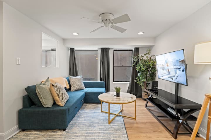 3br Old City Escape – Sleeps 6 By Philly Landmarks - Philadelphia Airport (PHL)
