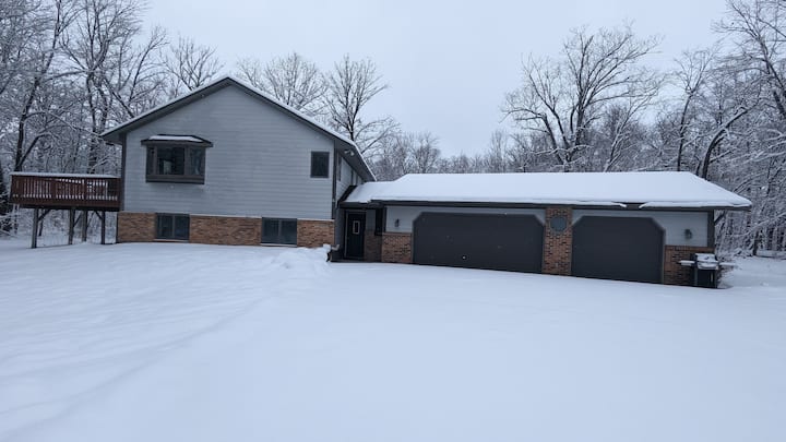 5br Cedar Lake Retreat+pool Table+pontoon Parking - Sakatah Lake State Park, Waterville