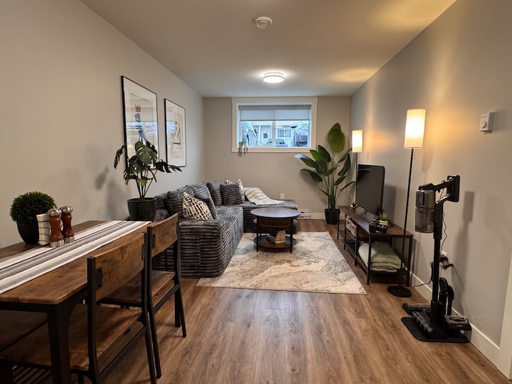 Downtown Penticton Hideaway - Penticton