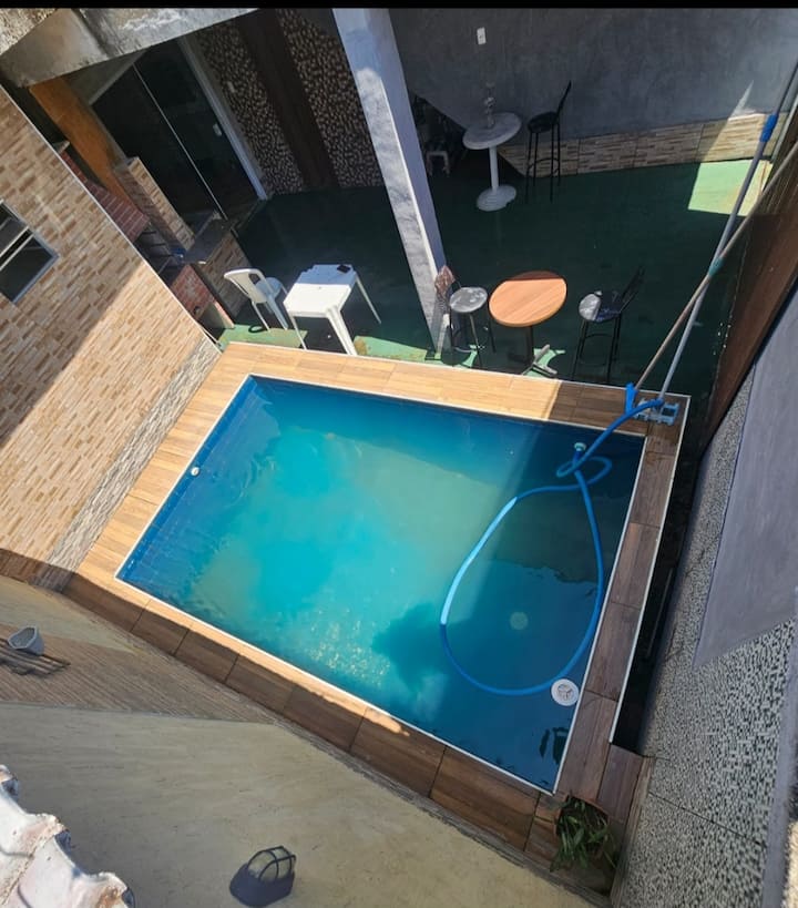 Casa Com Piscina No Mendanha - Nova Iguaçu