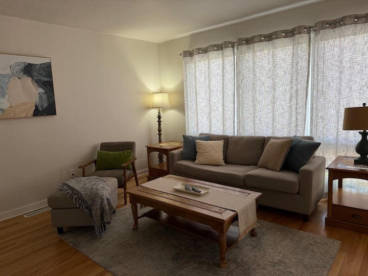 2-bedroom House In Millerbeach - Gary, IN