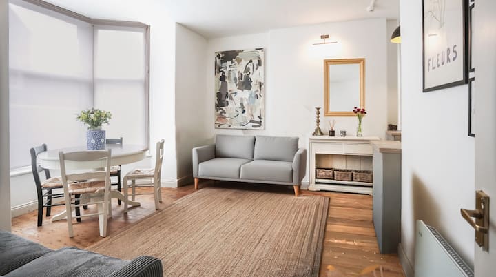 Dog-friendly Keswick Apt | Parking | Near Town - Keswick