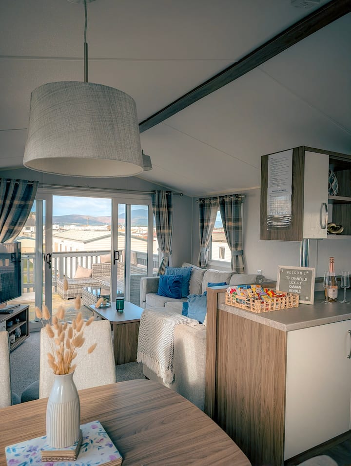 Cranfield House | Luxury Caravan | Mournes - Rostrevor