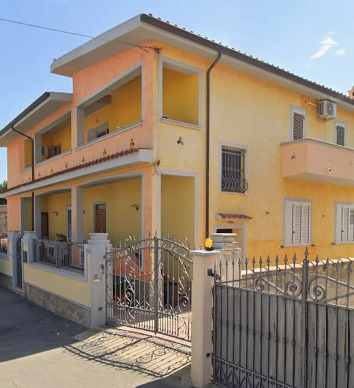 Orange Home Holiday - Orosei