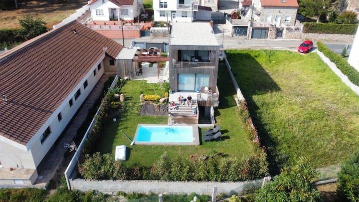 Escapada Minimalista. Madera Y Luz Natural. - Rianjo