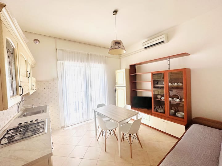 Euro 12 - 30 Mt Dal Mare - Immobil Relax - Lido di Jesolo