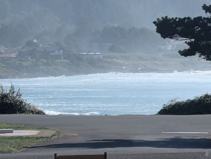 Tide & Seek - Yachats, OR
