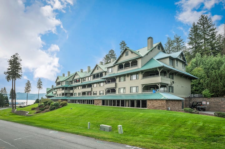 Lakeside Condo In Harrison, Id - Lake Coeur d'Alene, ID