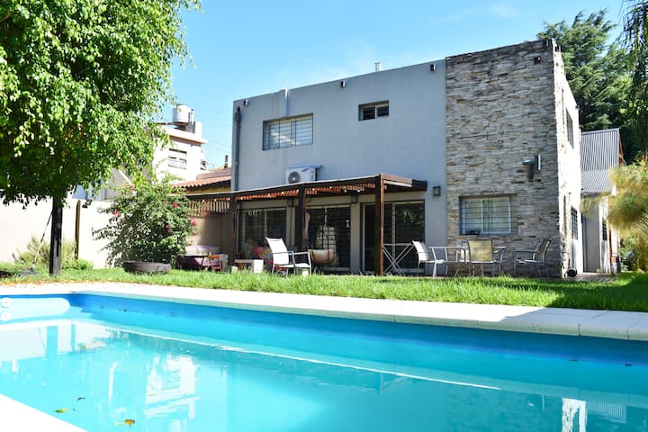 Casa Quinta Con Pileta Y Parque A 30 Min De Caba - Bella Vista