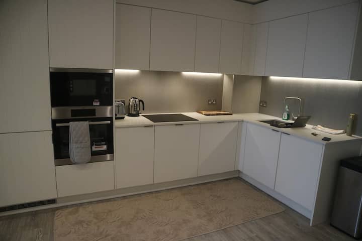 Skyline Modern Apartment By Westfield Stratford - Leytonstone - London