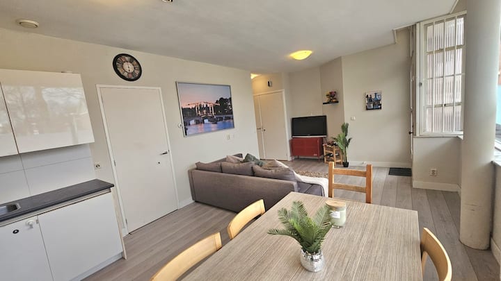 Comfortabele City Stay In Amsterdam - Amsterdam