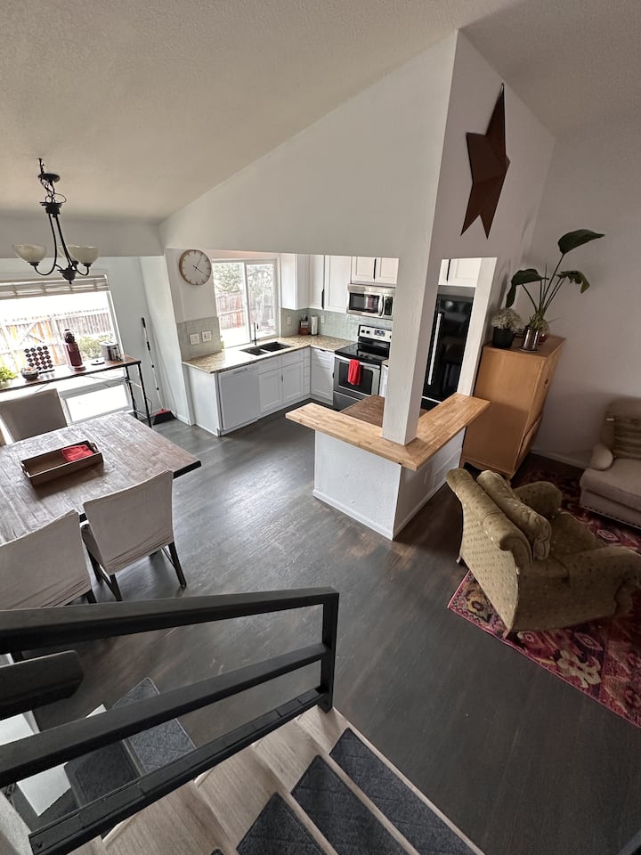 Kensington Trail Retreat - Castle Rock, CO