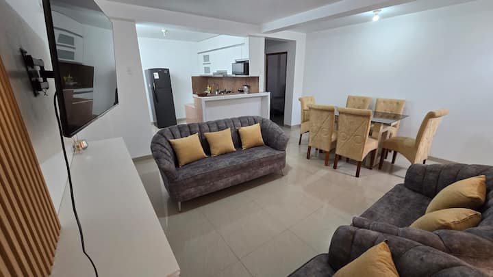 Departamento Amoblado En Los Portales, Cuarto Piso - Huánuco