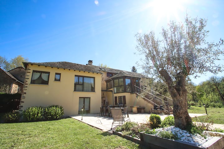 Grande Propriete De Trois Gites - France