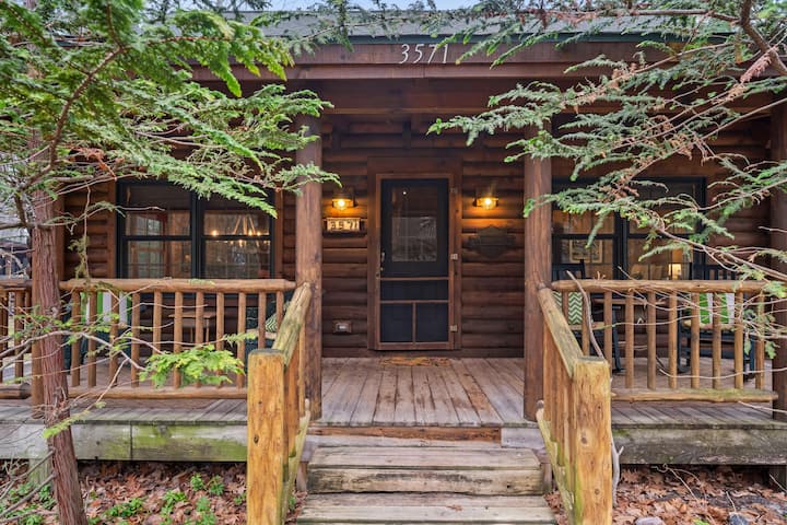 The Saugatuck Hideaway - Saugatuck, MI