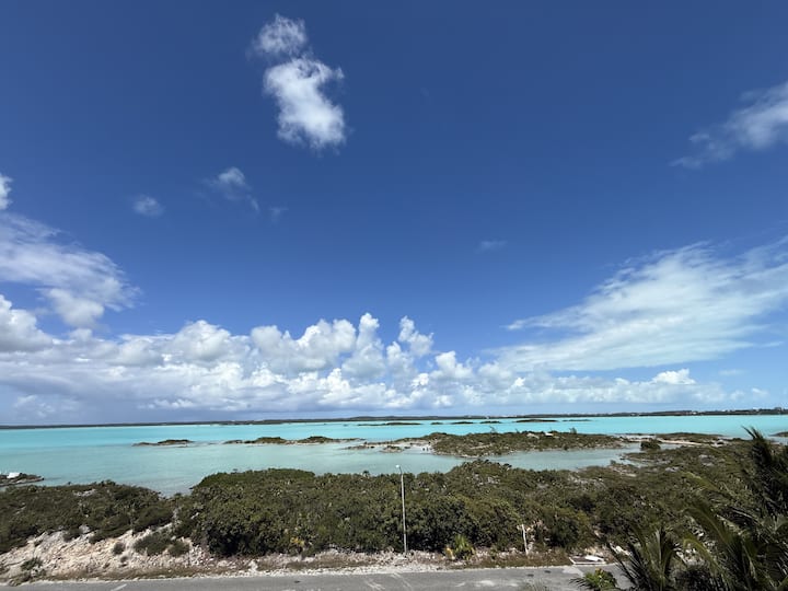 Starfish Rooftop Villa, 3bedroom, 3.5 Bathroom. - The Bahamas