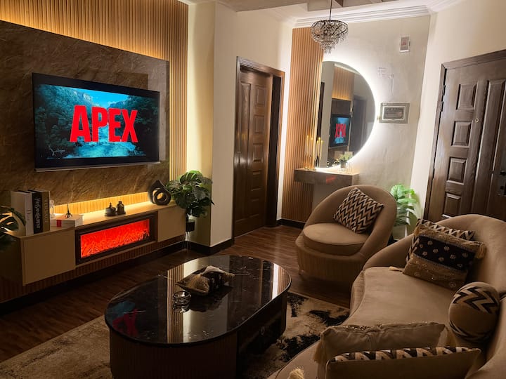 Altak’s Den | 2bhk | Netflix | Cozy Lounge - Islamabad
