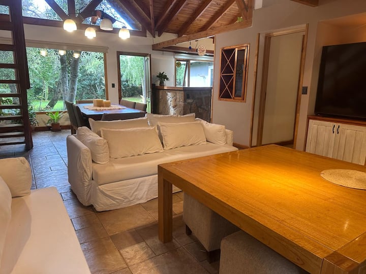 Hermosa Casa Entre Cerros Y Lagos - San Carlos de Bariloche