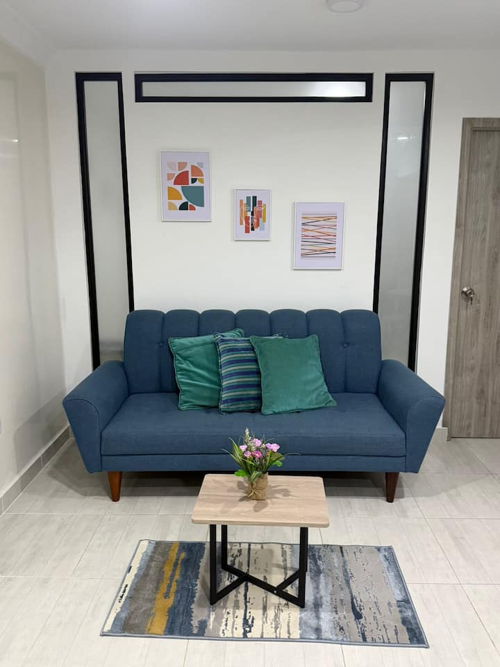 Cómodo Apto Cerca Clínicas Y Centros Comerciales - Bucaramanga