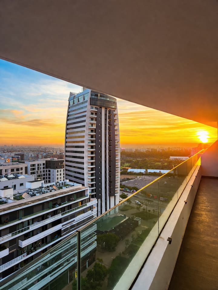 Stunning Views 3br W/pool •Cfc •Steps To Anfa Park - Casablanca