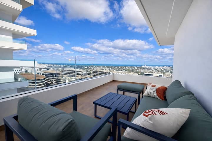 Stunning Views 3br W/pool •Steps To Anfa Park •Cfc - Casablanca