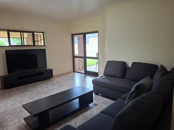 Cinnamon Cottage, Lake Tinaroo, Yungaburra - Atherton