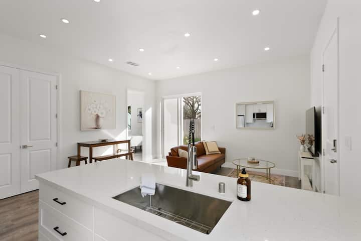 Colusa Commons 4 Br 3 Ba Near Uc Davis - Davis, CA