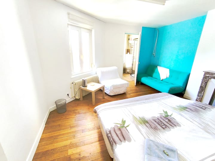 Chambre En Centre-ville, Salle De Douche Privée - Saint-Quentin