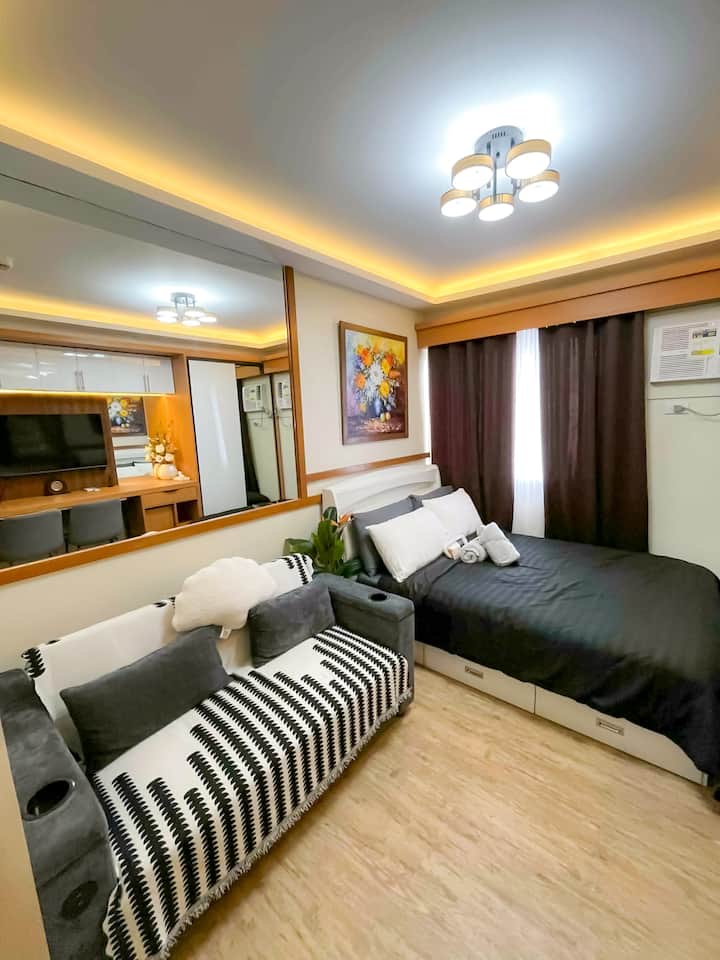 Serenity Suite Near Nuvali - Biñan