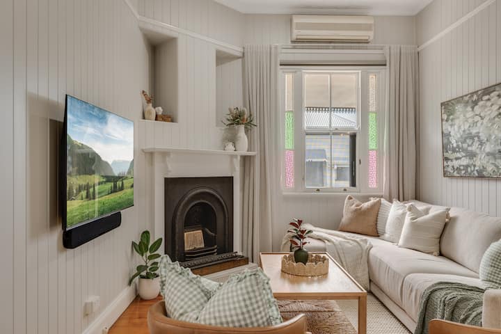 Henleigh Cottage | Central Cbd Location & Charm! - Toowoomba