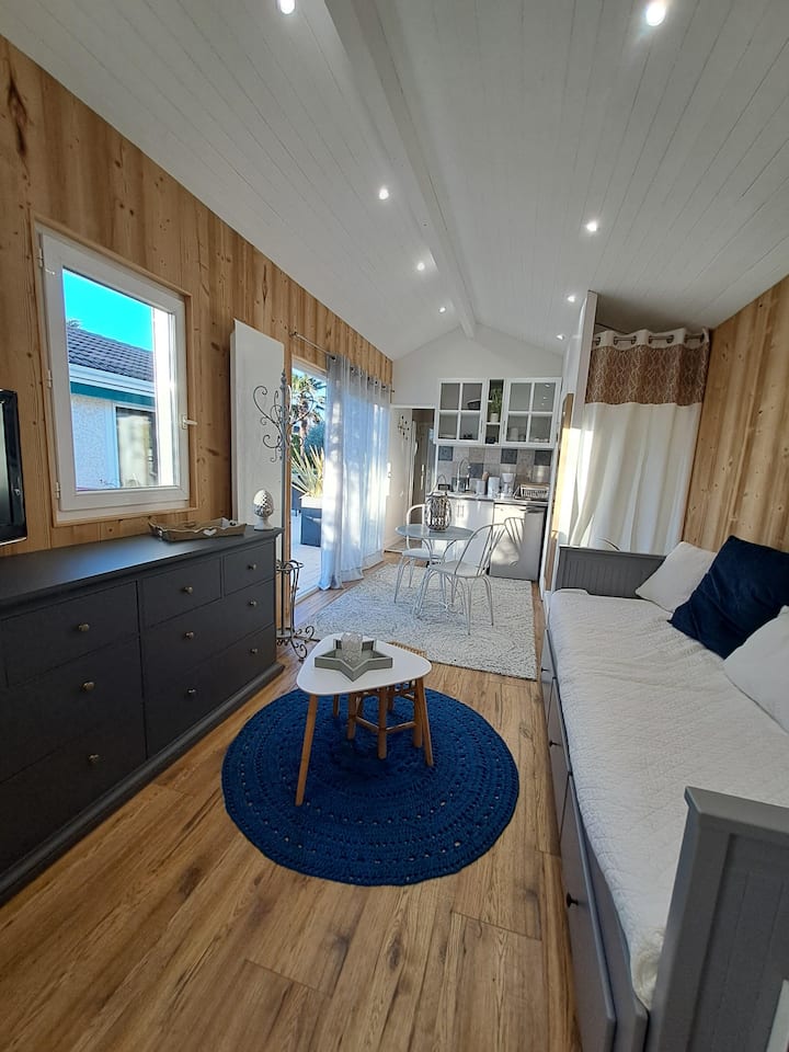 T2 Cosy, Au Calme, Passant Devant La Viarhôna! - Pont-de-Chéruy