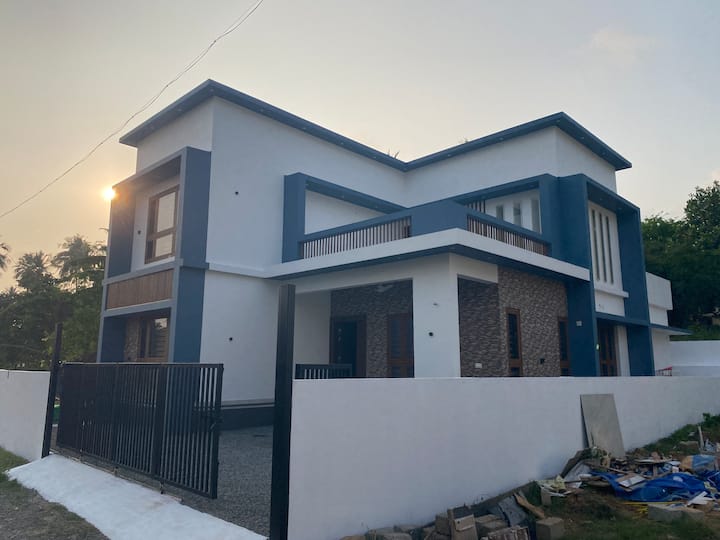 Modern Cozy Escape - Thrissur