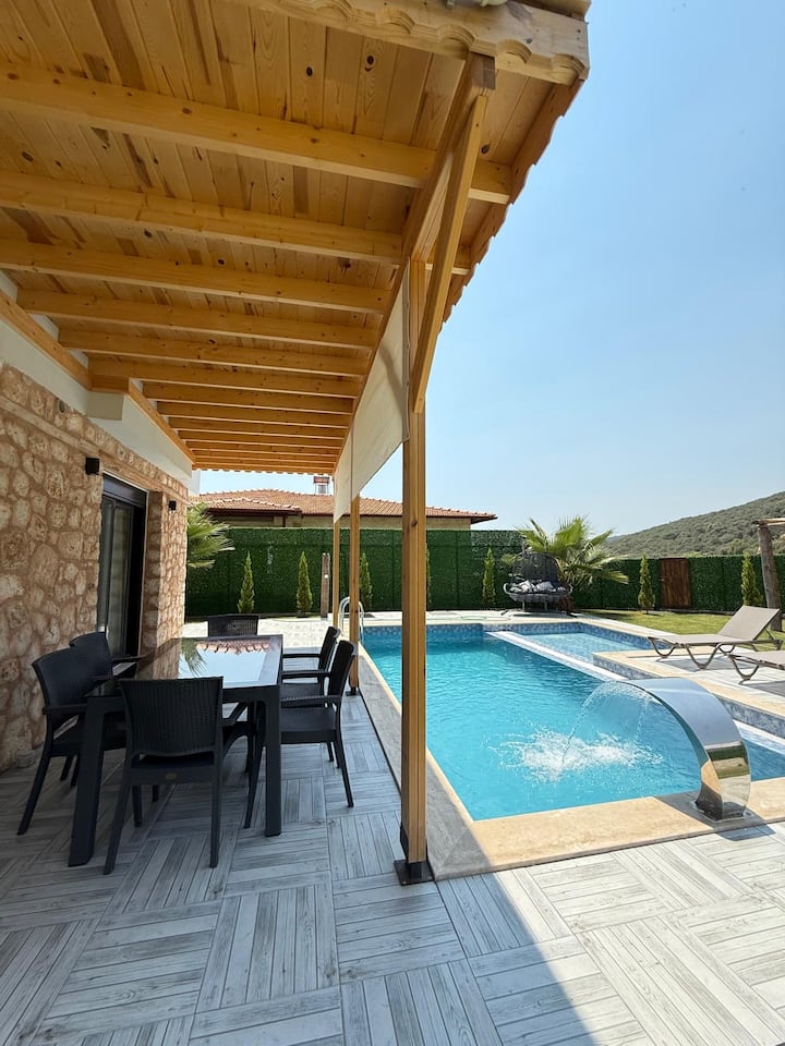 Antalya Demre’de Doğa Ile Iç Içe Eşsiz Bir Tatil - Demre